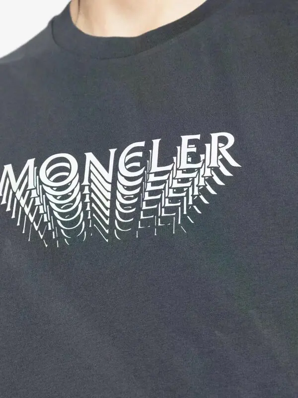 Moncler Crew-neck Logo T-shirt