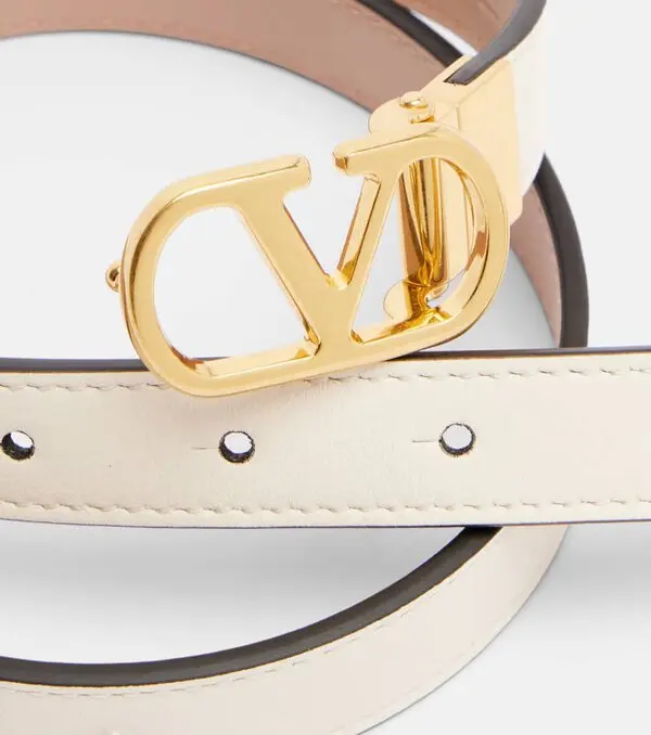 Valentino Garavani Vlogo Reversible Leather Belt - White