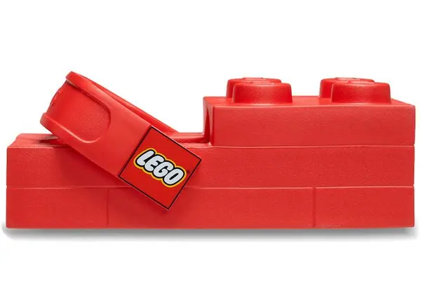 CROCS Brick Clog Lego