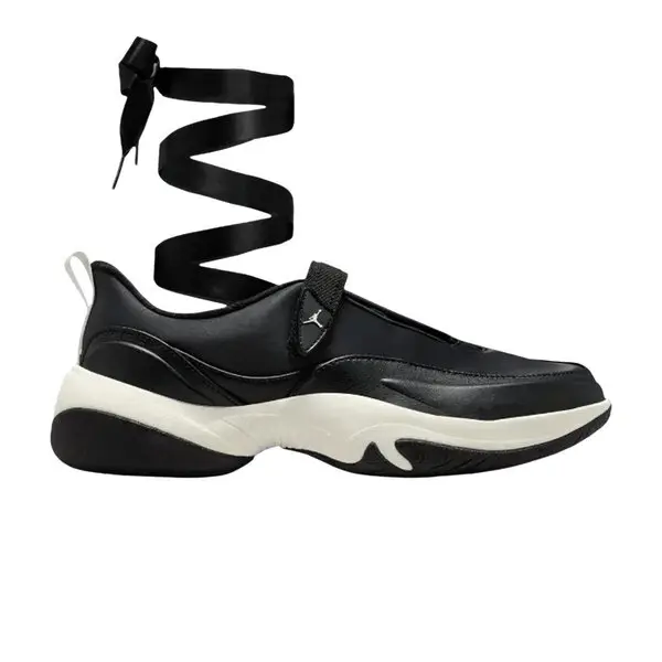 JORDAN Wmns Pointe Sneakers