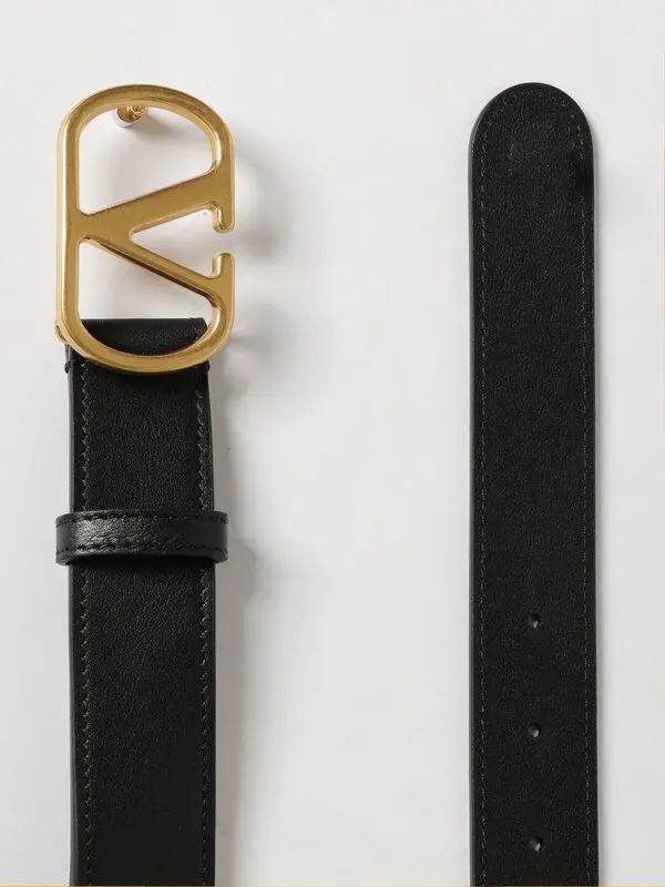 Valentino Garavani Vlogo Signature Belt In Leather