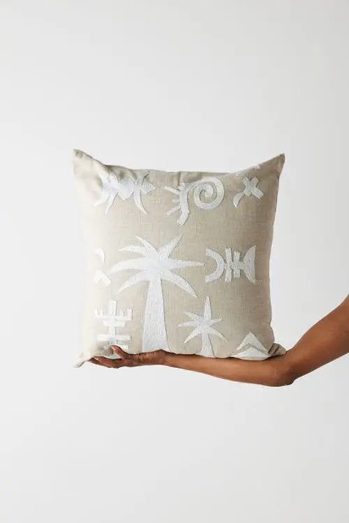 KANJU INTERIORS Keiskamma Natural & Silk Embroidered Throw Pillowcover Only - White Linen