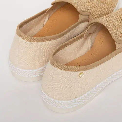 Rivieras Classic Cotton Canvas And Raffia Slip-on Loafer