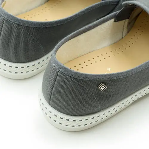 Rivieras Classic Cotton Canvas Slip-on Loafer With Laces - Anthracite