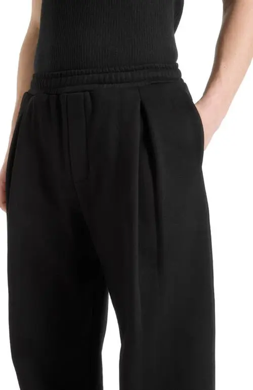Manière De Voir Cyril Box Pleated Relaxed Jogger