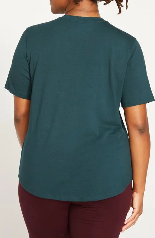 Universal Standard V-neck Tee - Deep Sea