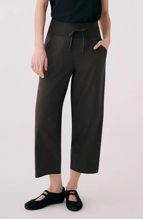 LOLE Soft Crop Cargo Pants - Olive