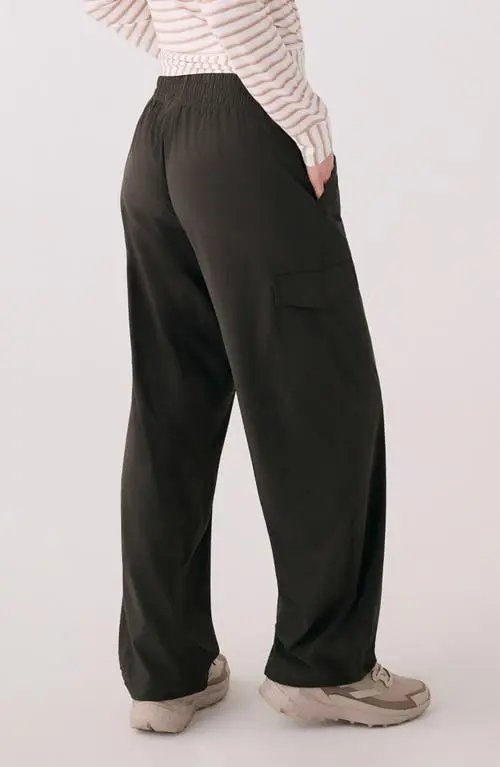 LOLE Sofia Cargo Pants - Olive