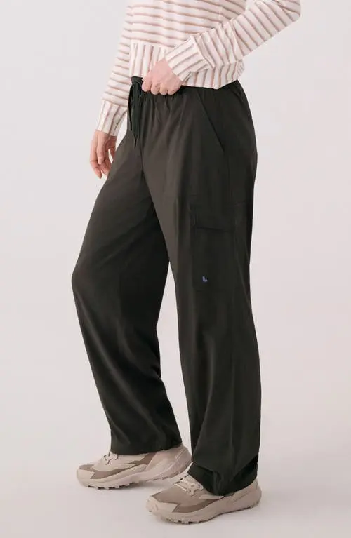 LOLE Sofia Cargo Pants - Olive
