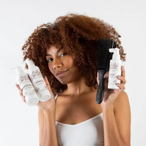 MAKARI Hair Set Including Shampoo + Conditioner + Serum + Hair Brush