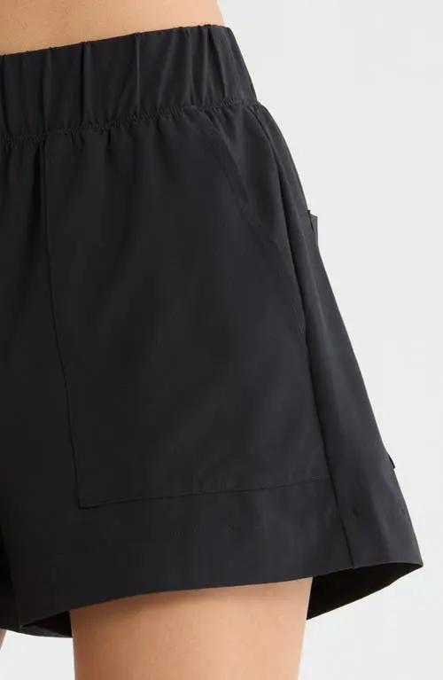 Beyond Yoga Stretch Easy Shorts - True Black