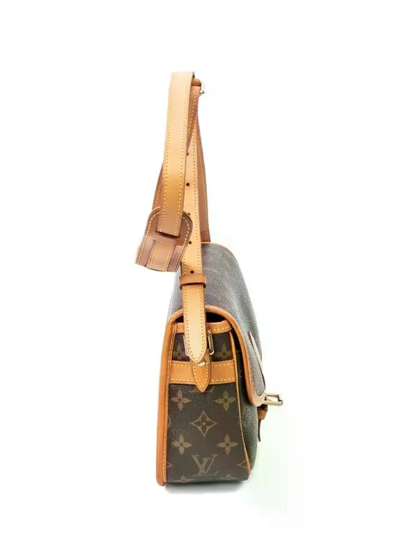 LOUIS VUITTON 2000 Sologne Monogram Shoulder Bag