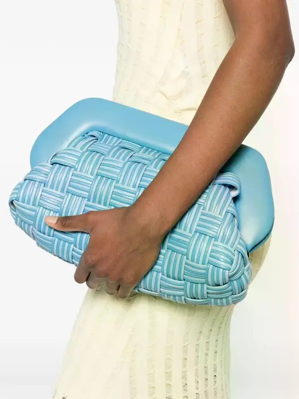 THEMOIRE Woven Clutch Bag