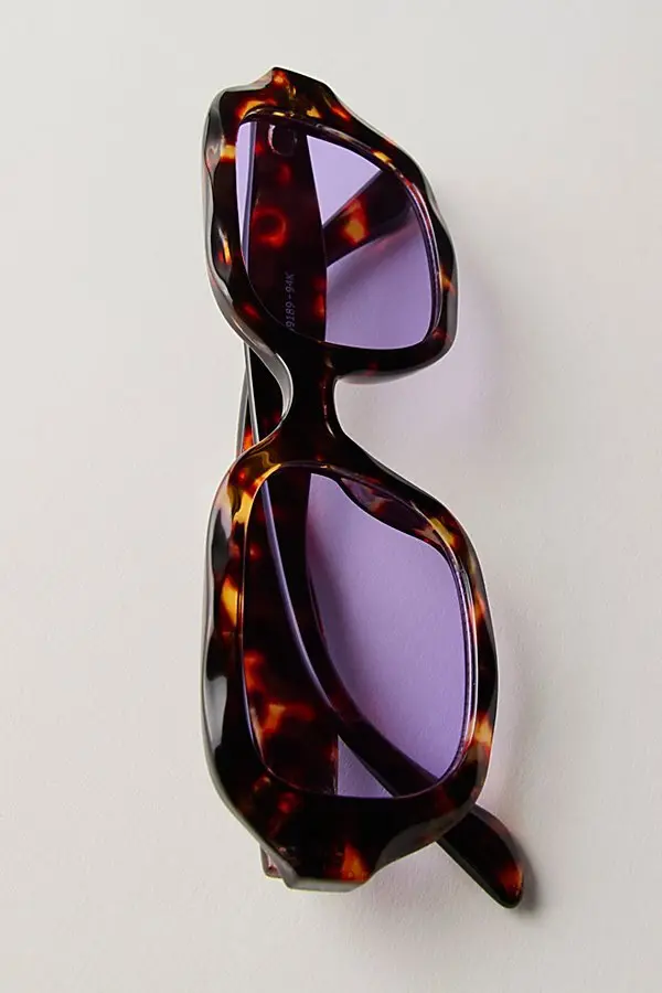 Free People Alta Square Sunglasses - Tort/grape Soda