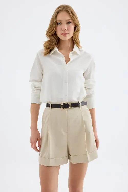 MONLICIA Lina High-waist Single Pleat Tailored Shorts - Beige