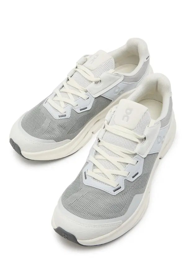 On Cloudnova Rift Panelled Mesh Sneakers - Grey
