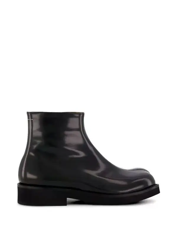 MAISON MARGIELA Square-toe Leather Boots