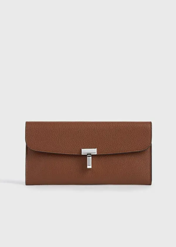 TOTEME T-lock Grained-leather Wallet - Sienna