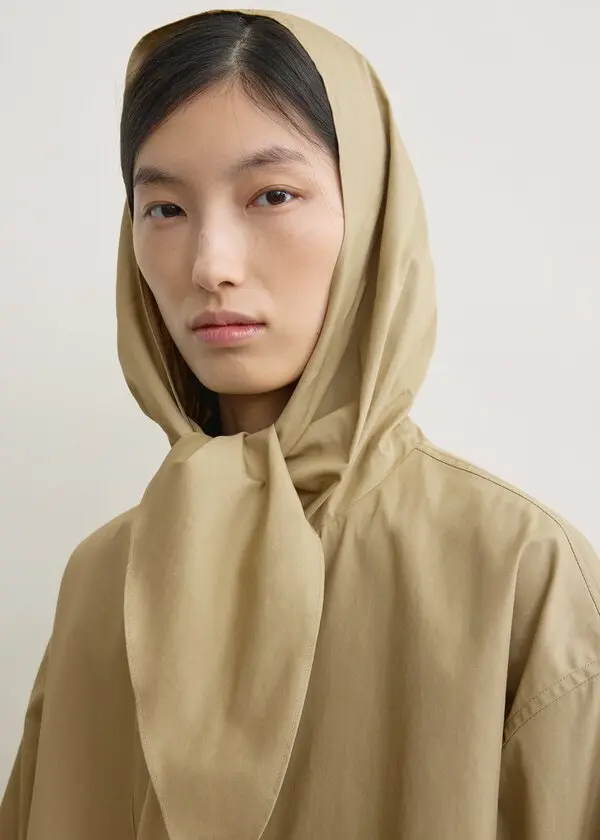 TOTEME Technical Scarf - Beige