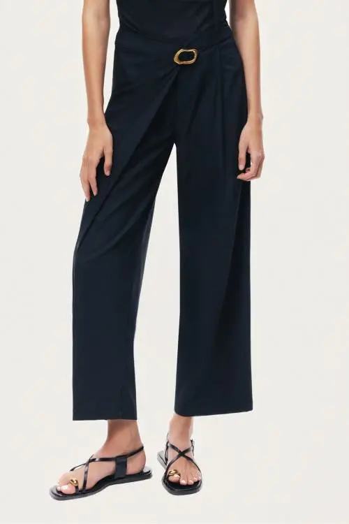 NOCTURNE Asymmetric Buckle Detail Pants - Black