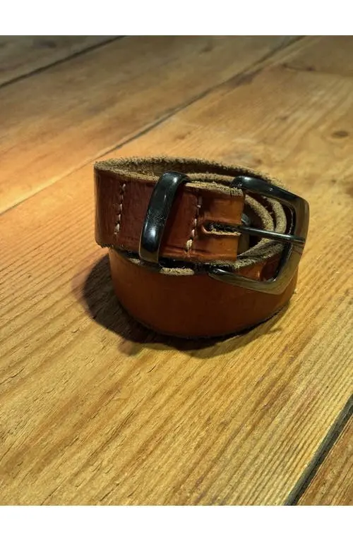 FORTELA Leather Belt With Black Buckle - Brown