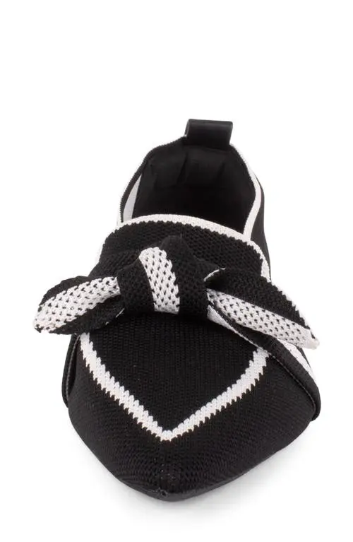 Tahari Florentia Pointed Toe Loafer - Black