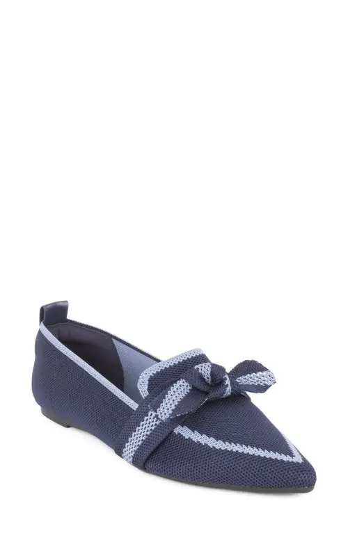 Tahari Florentia Pointed Toe Loafer - Navy