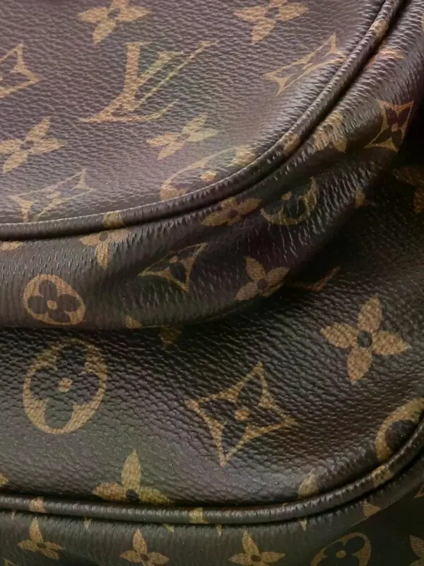 LOUIS VUITTON Multi Pochette Accessoires Monogram Canvas