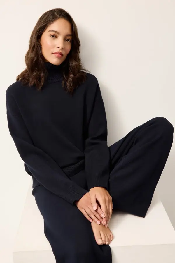MARIE OLIVER Oversized Knit Sweater - Navy