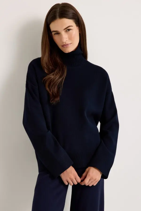 MARIE OLIVER Oversized Knit Sweater - Navy