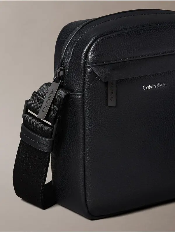 Calvin Klein Pebbled Reporter Bag - Black