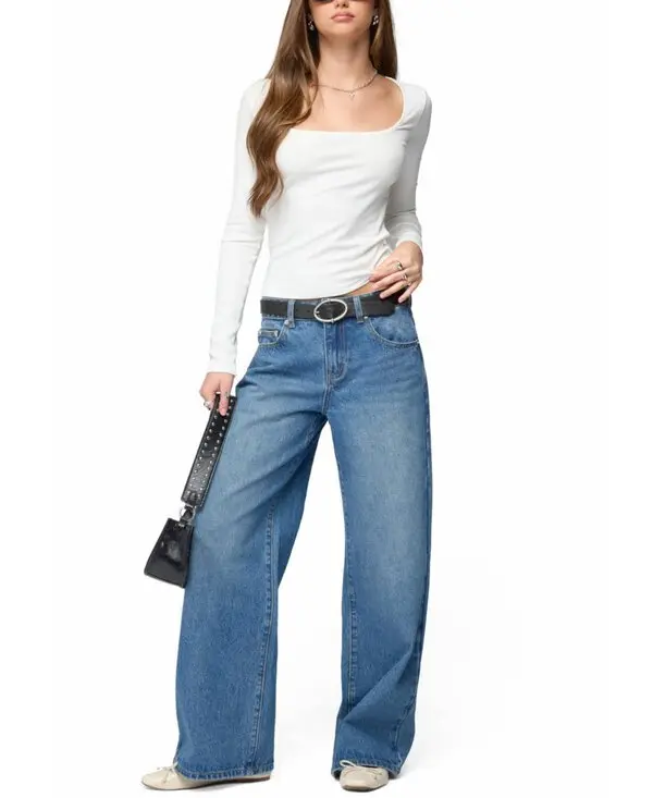 EDIKTED Zandra Square Neck Ribbed Top