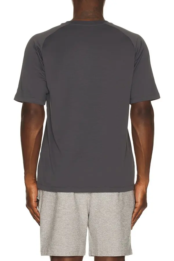 Beyond Yoga All In Active Tee In Black