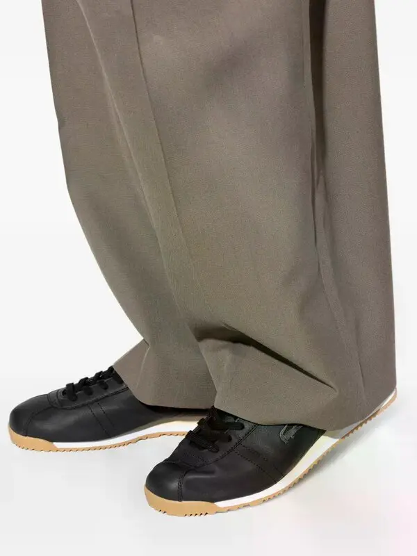 Lacoste Club-low Lace-up Sneakers - Black