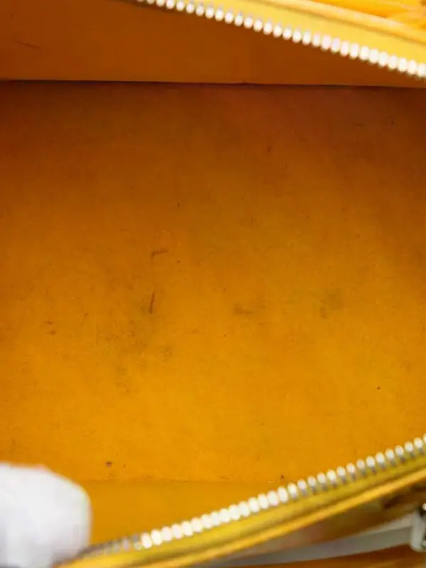 LOUIS VUITTON 2012 Epi Alma Pm Handbag