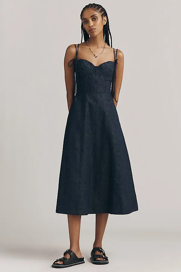 EN SAISON Dar Sweetheart Midi Dress
