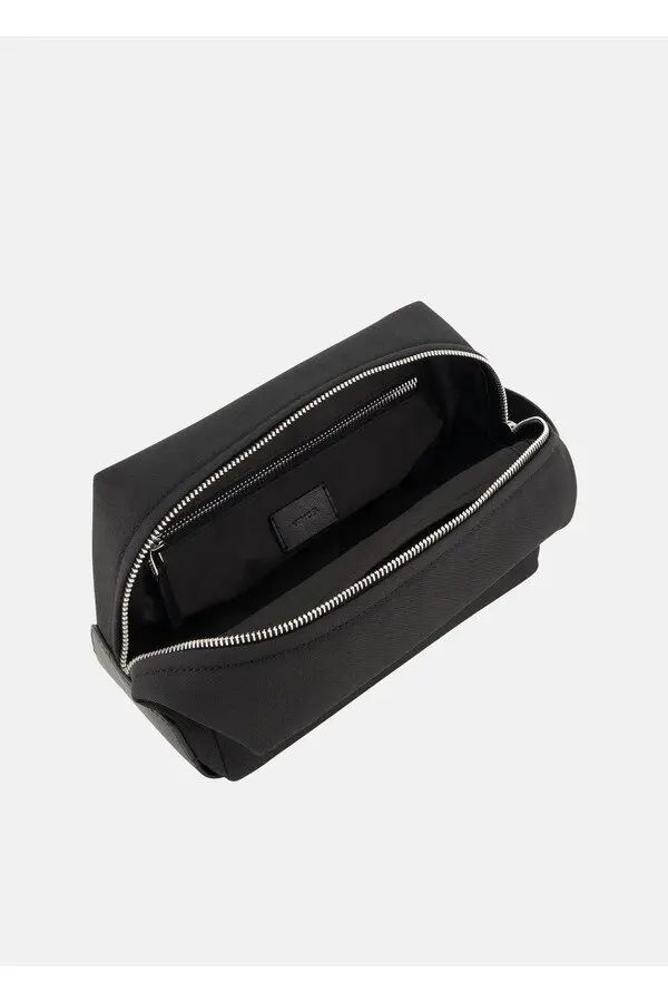 Vince Tech-fabric Dopp Kit - Black