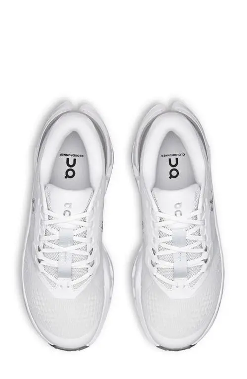 On Cloudrunner 3 Running Shoe - Frost/glacier