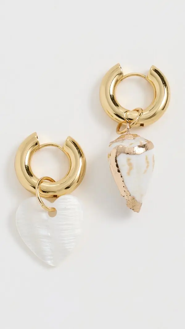 LOGAN TAY Pearl Mismatched Earrings