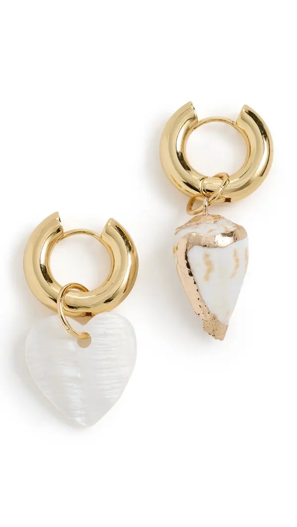 LOGAN TAY Pearl Mismatched Earrings