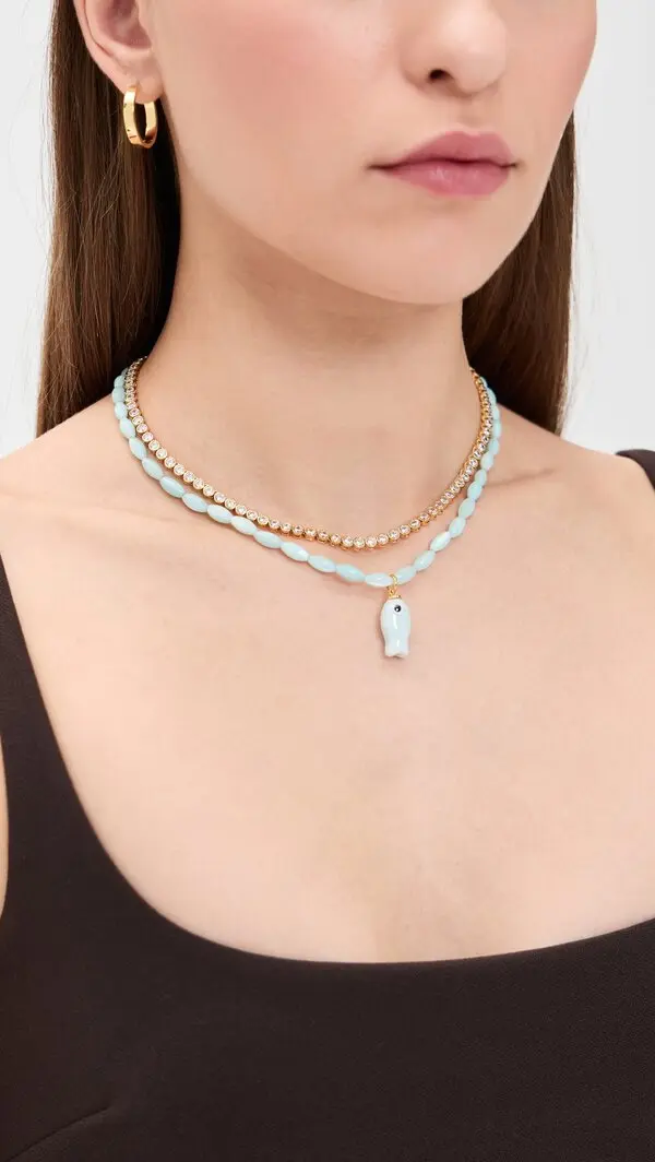 LOGAN TAY Light Beaded Fish Pendant Necklace - Blue