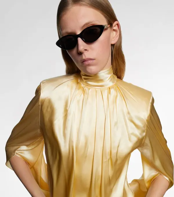 Fendi Graphy Cat-eye Sunglasses