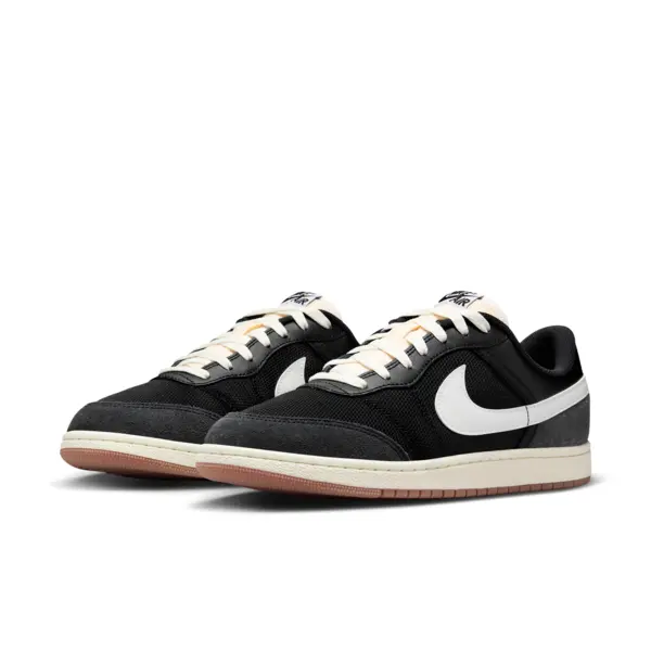 JORDAN Skyline Low Sneakers - Black