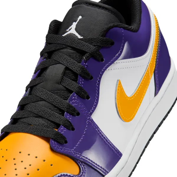 JORDAN 1 Low Se Sneakers - Purple