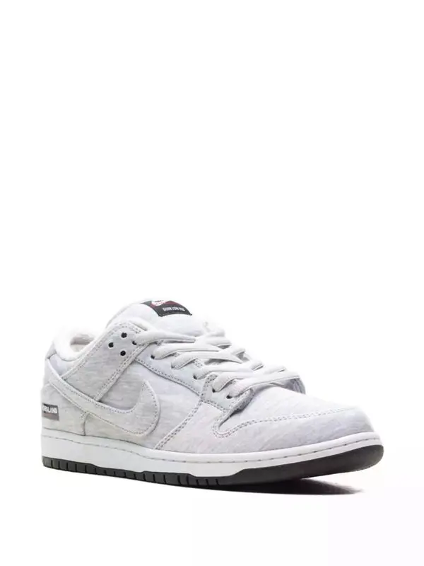 Nike X Kirkland Signature Sb Dunk Pro Qs Sneakers - Grey