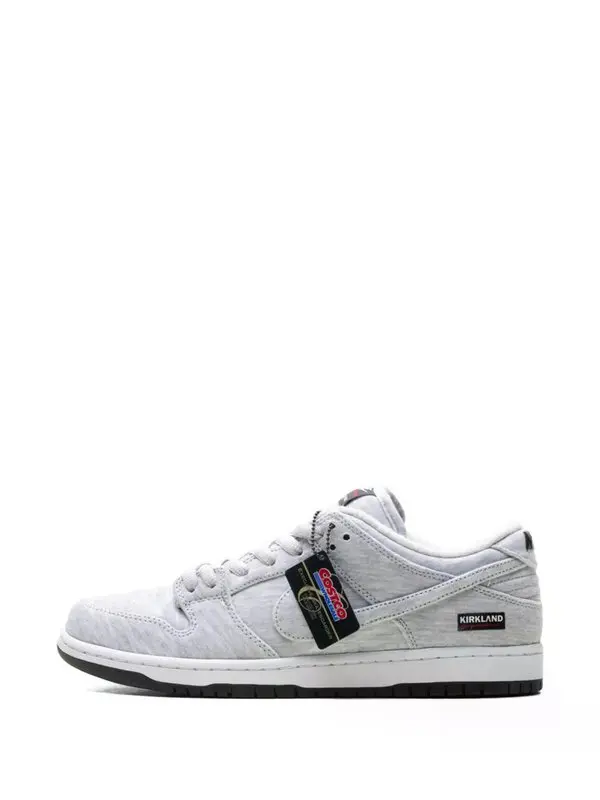 Nike X Kirkland Signature Sb Dunk Pro Qs Sneakers - Grey