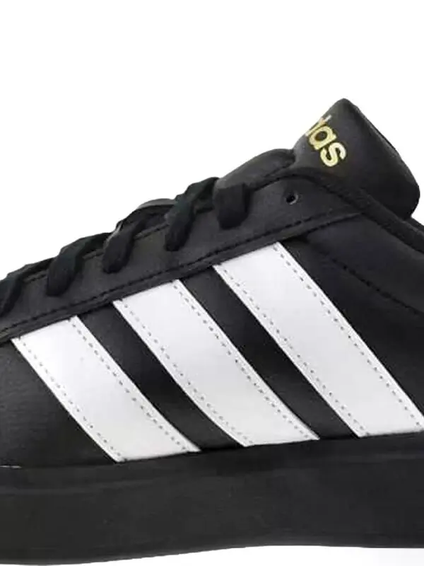 Adidas Streetalk Sneakers