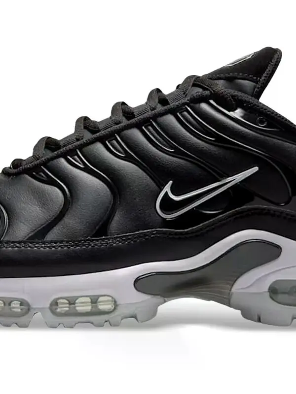 Nike Air Max Plus G Sneakers