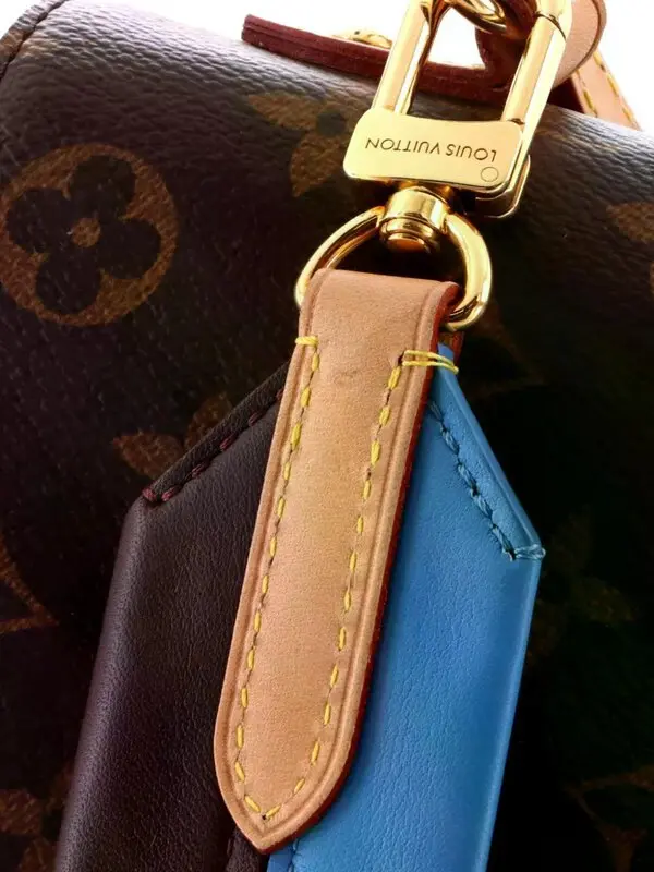 LOUIS VUITTON Cluny Top Handle Mm - Brown