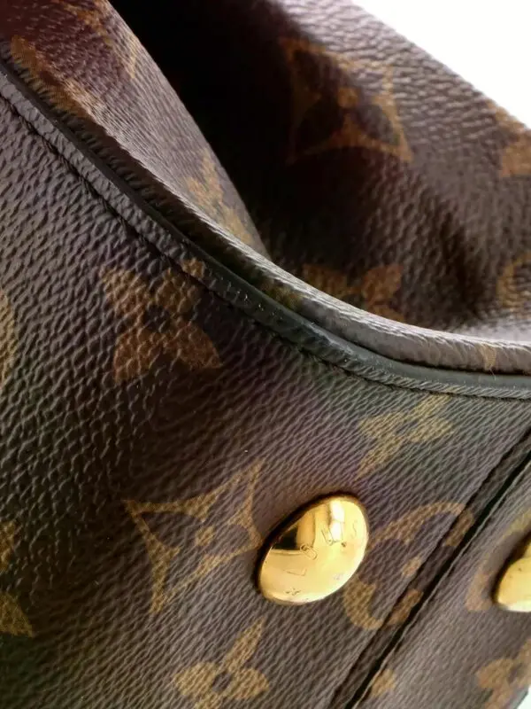 LOUIS VUITTON Cluny Top Handle Mm Monogram Canvas - Brown